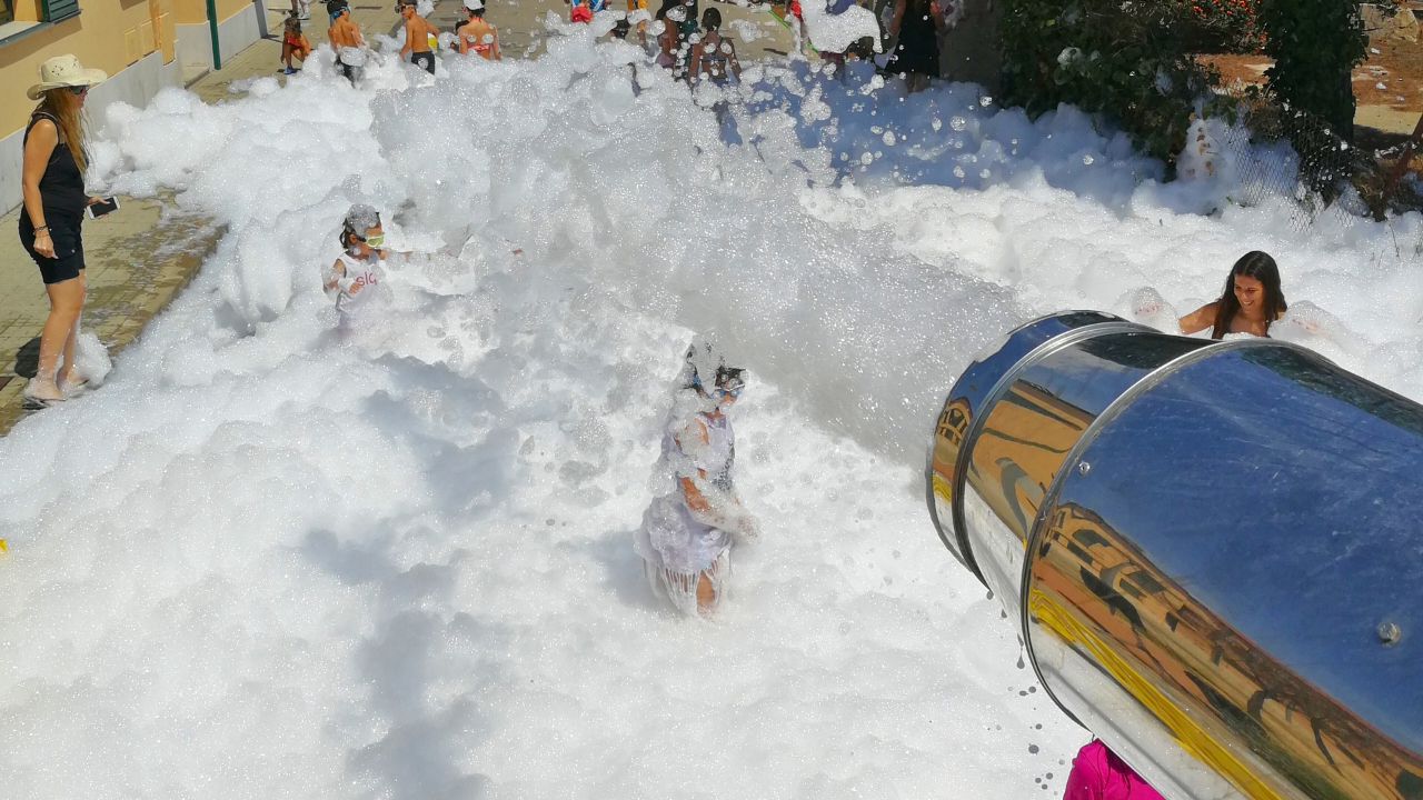 FIESTA ESPUMA | Actividades infantiles y familiares.